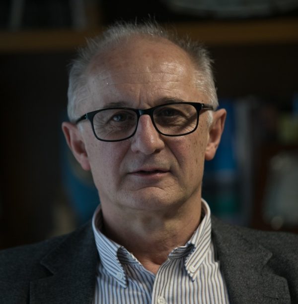 Luis Ignacio García González (IES La Magdalena, Avilés) ha obtenido el ...